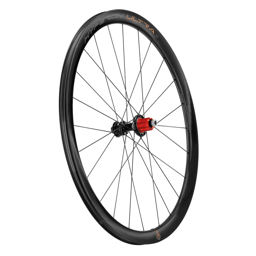 Hyperon Ultra carbon wheels | Campagnolo